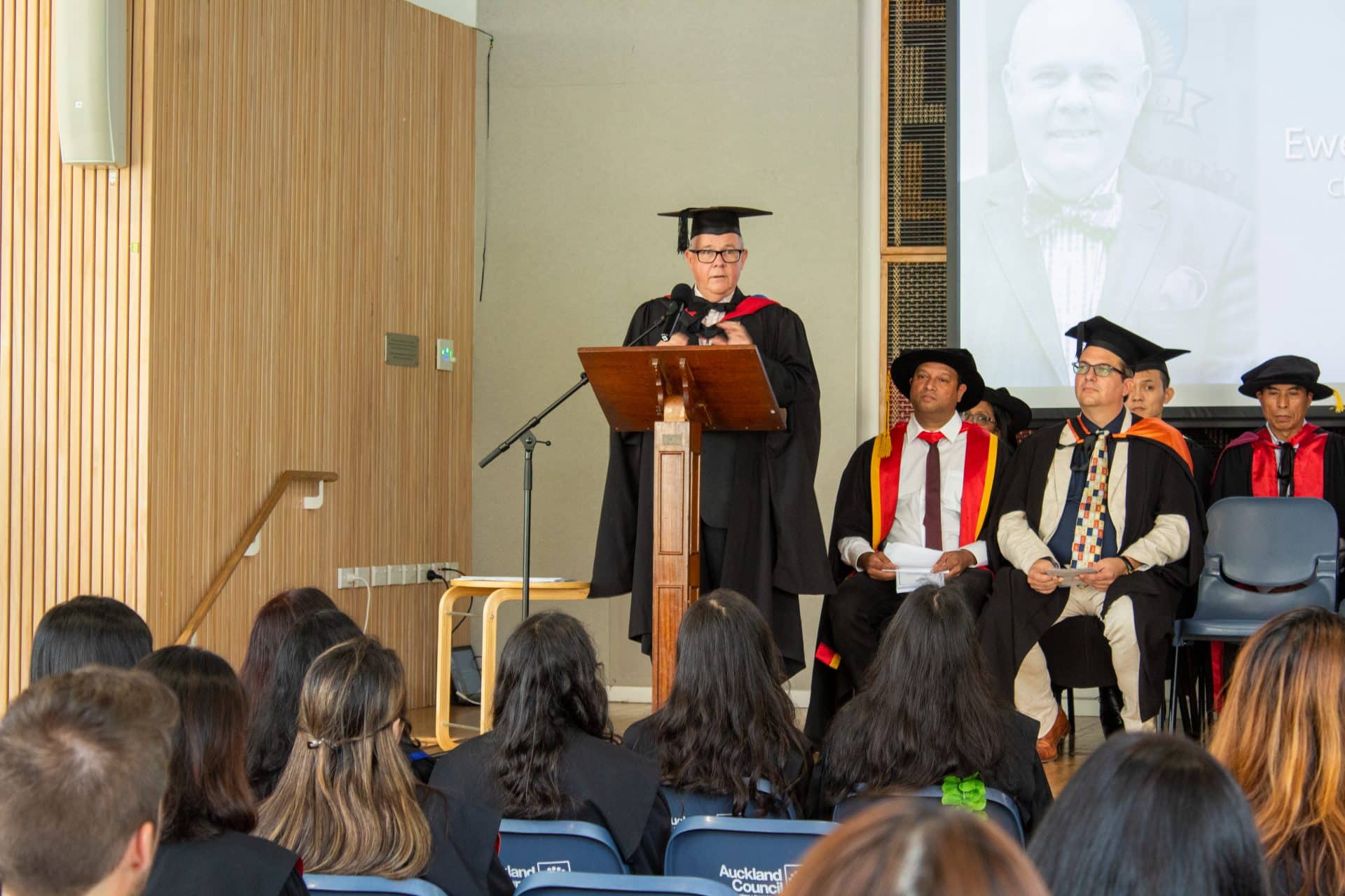 ICL Graduate Business School
